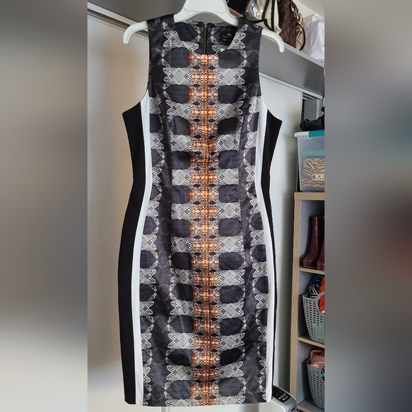 Cue | Dresses | Cue Dress | Poshmark